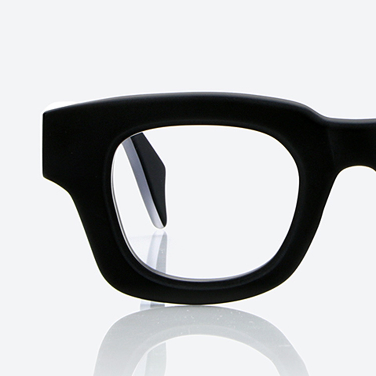 Eyeglasses by Monokol - Premium Elegance and Quality